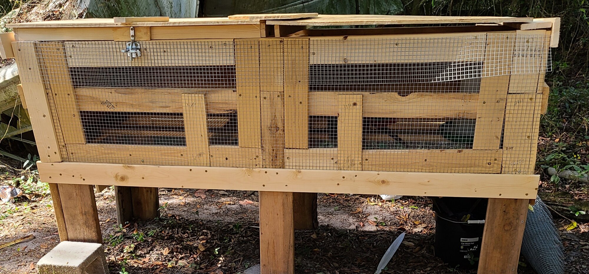 Outside Brooder and Grow Out Box | BackYard Chickens - Learn How to ...