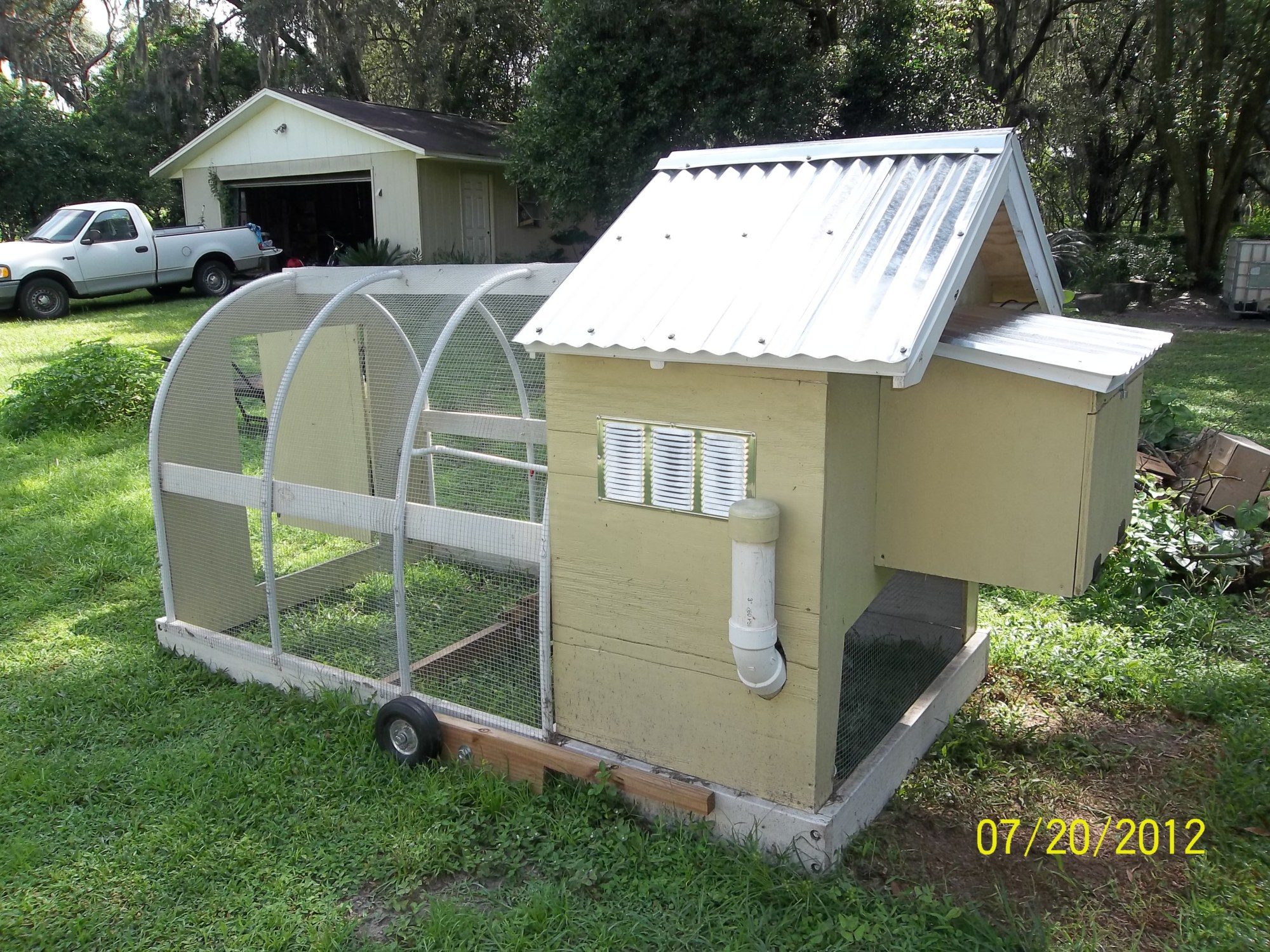 Modified Stagecoach | BackYard Chickens - Learn How to Raise Chickens